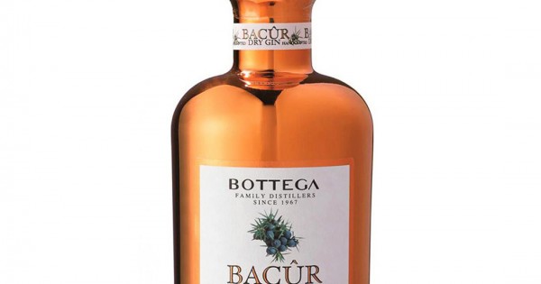 Bottega Bacur Distilled Dry Gin 0.7L | BauturiAlcoolice.ro