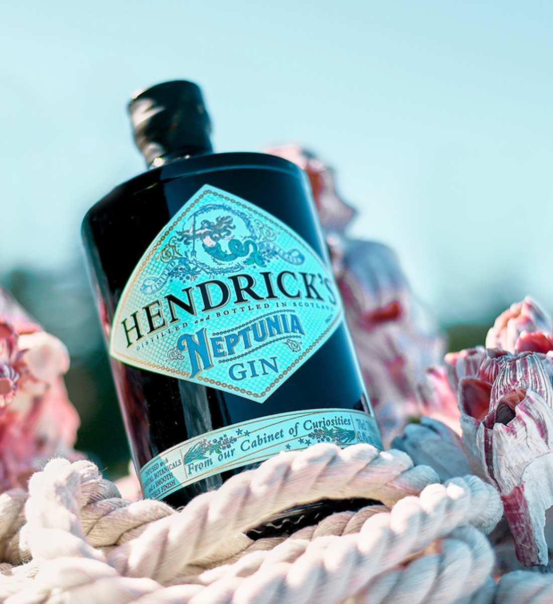 Hendrick's Neptunia Gin 0.7L | BauturiAlcoolice.ro